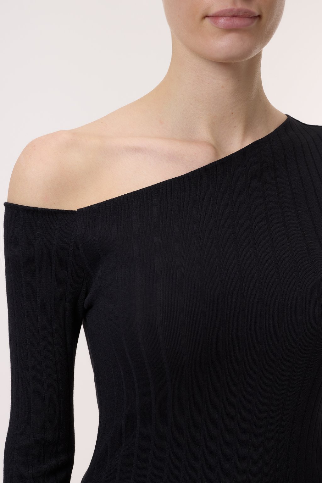 Asymmetric shirt | Closed Asymmetric shirt | Closed